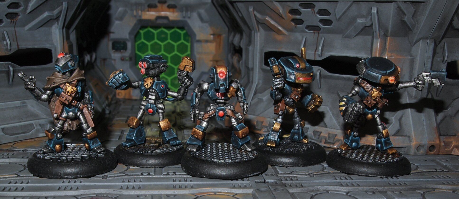 Bounty Bot Unit - Diehard Miniatures