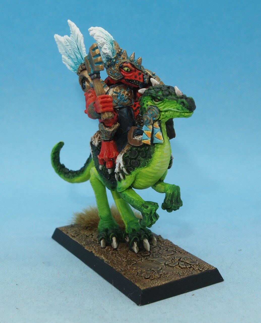 Syrax - Eru-Kin Lizard Rider - Armed With Hand Weapon