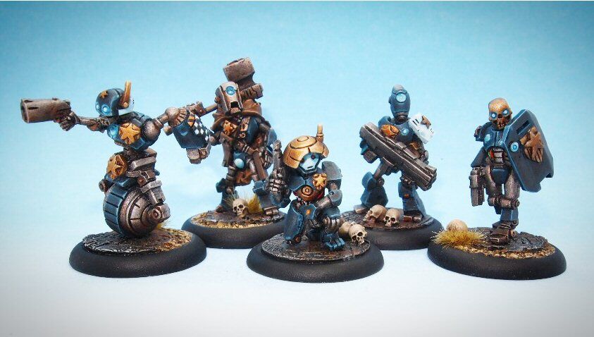 Bounty Bot Unit 2-- Sci-fi Bots Armed with a mix of guns