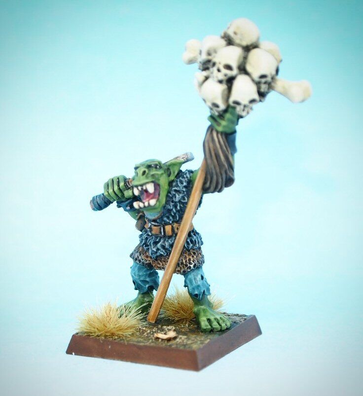 Ereboyz - Orc Standard - Oldhammer Orcs - Diehard Miniatures